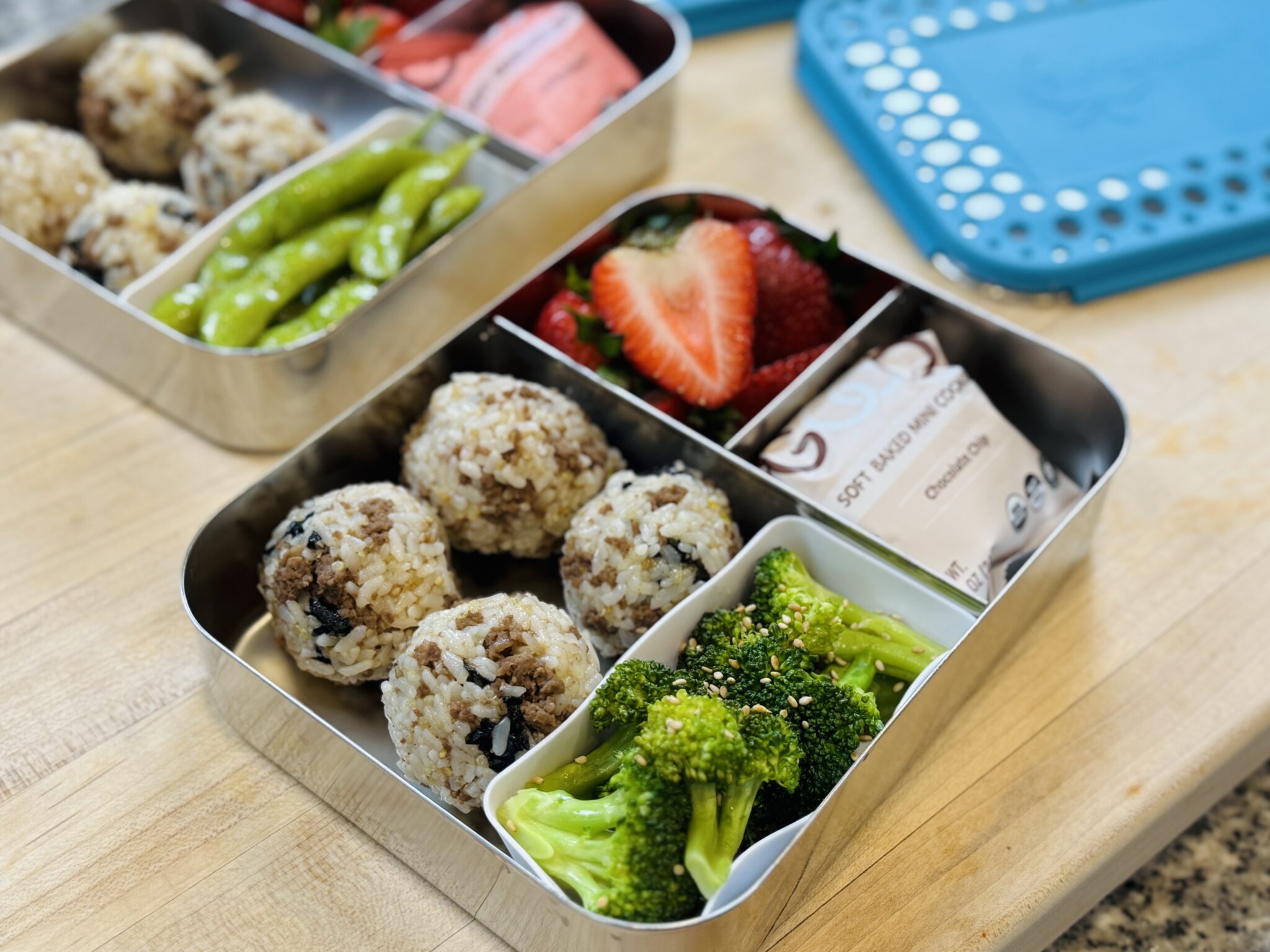 Korean Rice Balls with Bulgogi Beef (Jumeokbap) - Olivia Yi